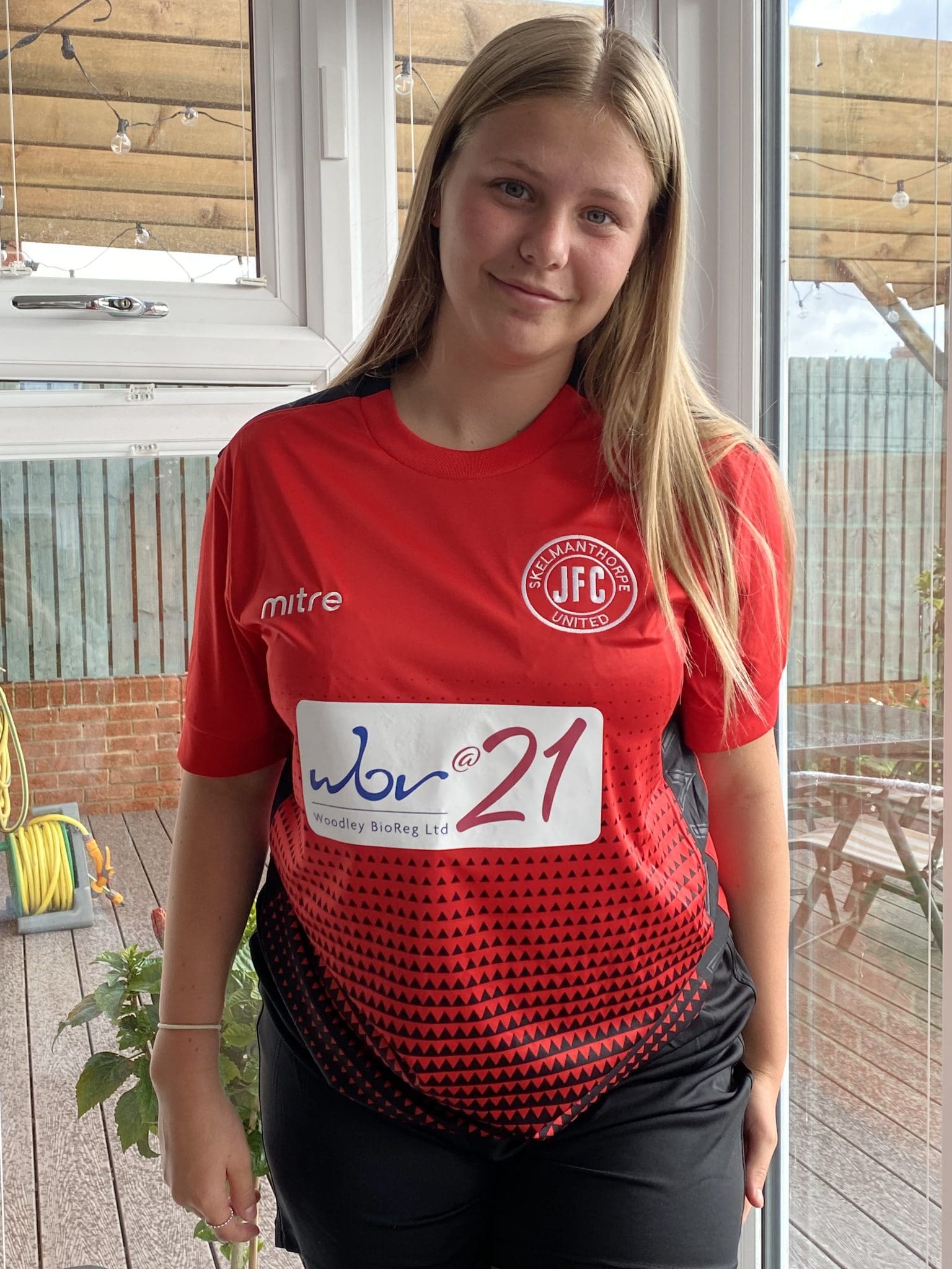 Woodley BioReg sponsors Skelmanthorpe United JFC Girls Under 16’s ...
